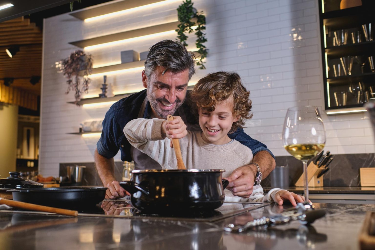 Quartz vs. Solid Surface Countertops: Which Is Better?